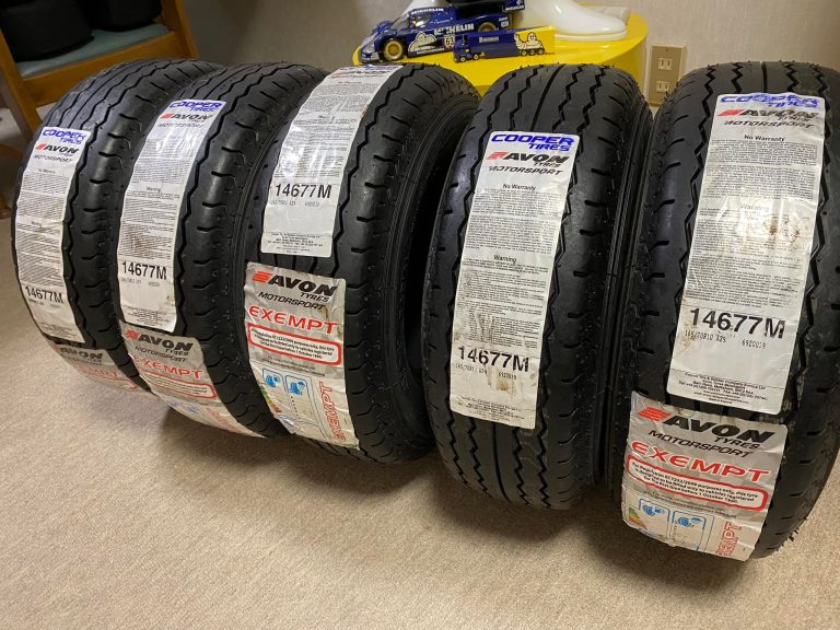 AVON CR6-ZZをイギリスから仕入れ | 村上タイヤ